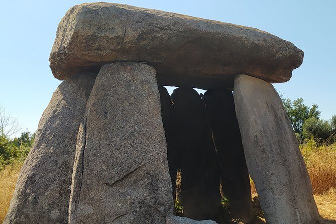 Cycle to Ancient Dolmens in Azenha. History, Theory & Folklore Guided Tour - Frequently Asked Questions