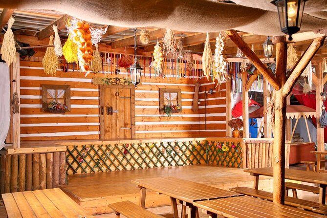 Czech Folklore Show with dinner and transfer - The Venue and Atmosphere