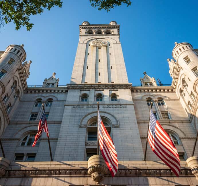 D.C.s Hidden Observation Deck to Lincolns Last Moments - Walking Through the Heart of D.C.: Memorials, Hotels, and Statues