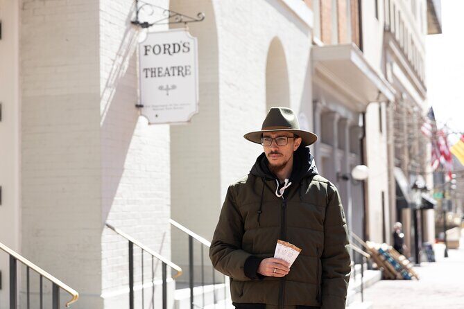 D.C.s Hidden Observation Deck to Lincolns Last Moments - Practical Details