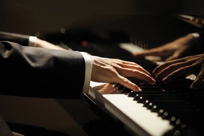 Daily live piano Chopin's concerts at 6:30 pm in the Warsaw Archdiocese Museum - FAQs
