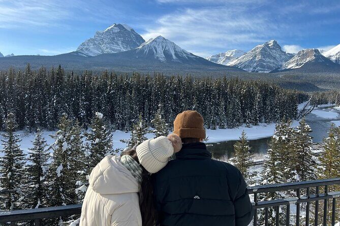 Daily One-Way Shuttle Service between Banff/Calgary/YYC Airport - An In-Depth Review of the Shuttle Experience