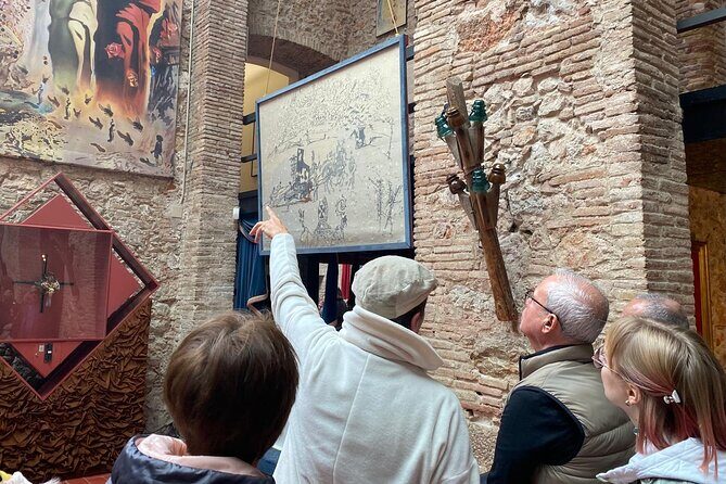 Dali Museum, Figueres & Cadaques Private Tour with Hotel pick-up - FAQ