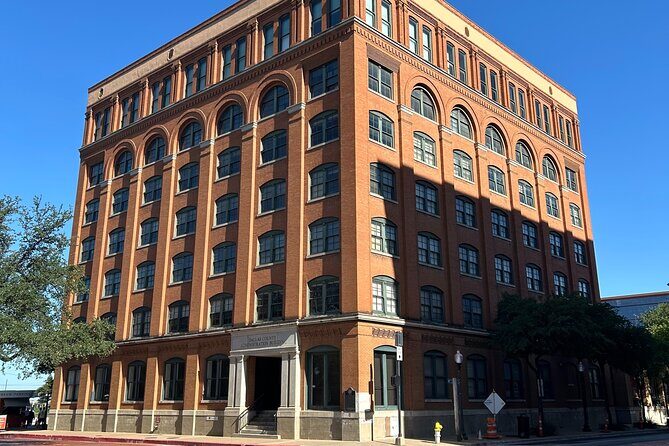 Dallas Historic Walking Tour - What to Expect from the Dallas Historic Walking Tour