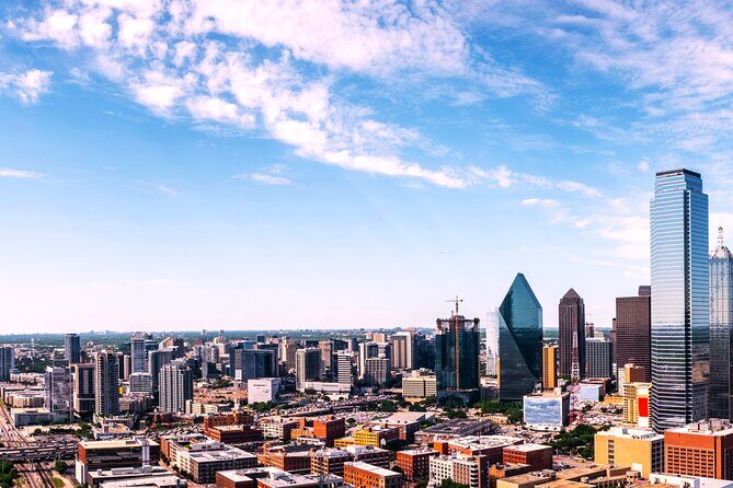 Dallas Local Fashion Designers Shopping Tour with a Stylist - What Reviewers Say (Based on Available Feedback)