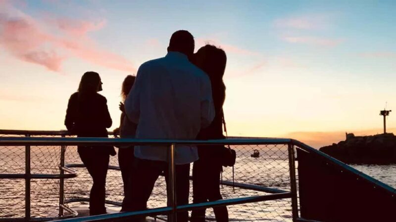 Dana Point: Evening Harbor Wine Cruise with snacks - An In-Depth Look at the Experience