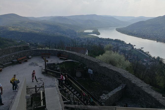 Danube Bend Privately with full board - FAQ