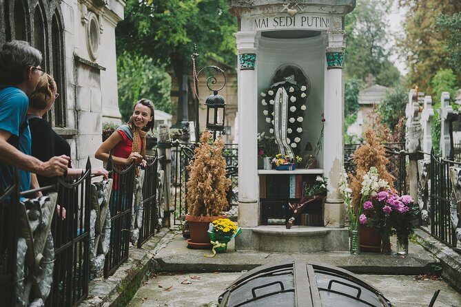 Darkside Tour of Bucharest - small group - Unlocking the Dark Side of Bucharest: A Complete Guide to the Small-Group Darkside Tour