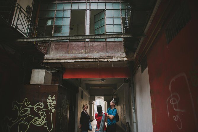 Darkside Tour of Bucharest - small group - Key Points