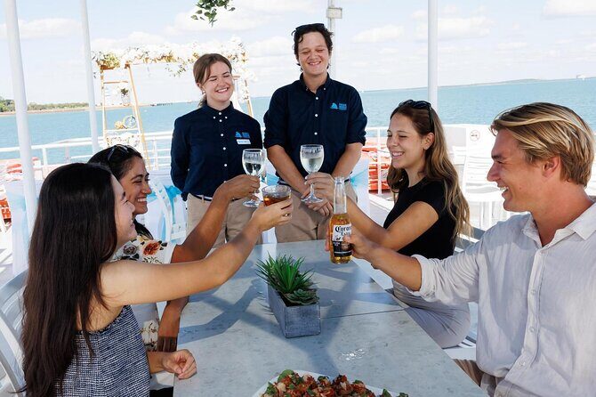 Darwin Harbour Territory Explorer Cruise with Lunch - The Food and Drinks
