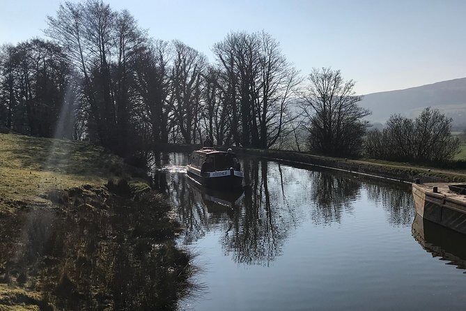 Day Boat Hire - The Experience: What to Expect on Your Canal Journey