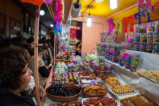 Day of the Dead in Feria del Alfenique Toluca - What’s Included and What’s Not