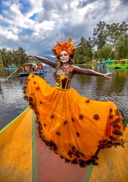 Day of the Dead in Mexico City: Mexican dinner and party in Xochimilco - Practical Details and Considerations