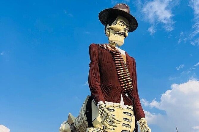 Day of the Dead in Mixquic Visit the Houses and Altars Pantheon - An In-Depth Look at the Day of the Dead in Mixquic Tour