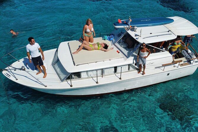 Day on a boat in the archipelago of La Maddalena with lunch - Stop 3: Isola di Spargi