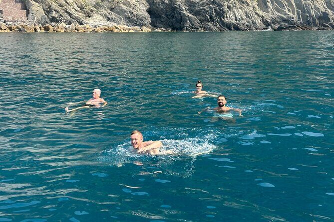 Day/Sunset tour in Cinque Terre on board a typical Ligurian gozzo boat - Frequently Asked Questions