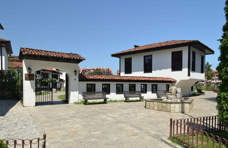 Day Tour of Kosovo Pristina & Prizren from Tirana - Key Points