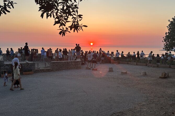 DAY TOUR or SUNSET TOUR Port de Sóller, Sóller & Valldemossa - The Itinerary Breakdown: What to Expect on the Mallorca Sunset Tour