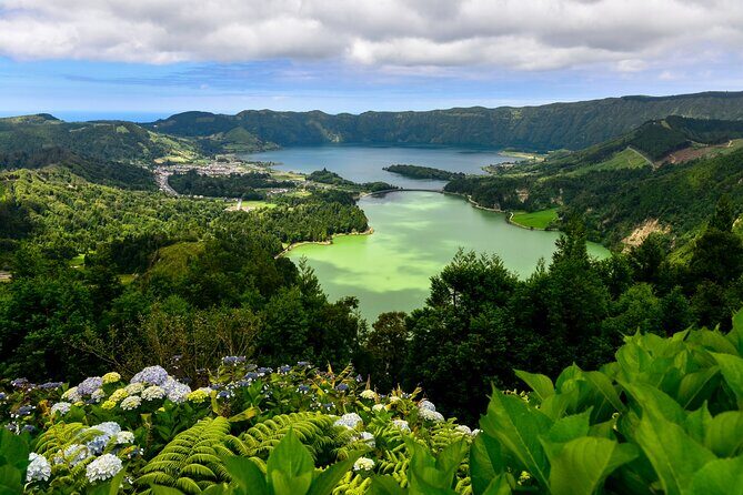 Day tour to the amazing Sete Cidades - A Deep Dive into the Itinerary