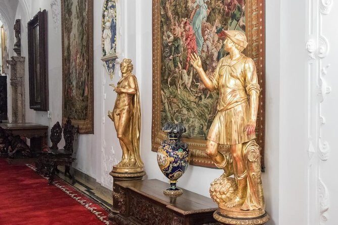 Day trip to Dracula's Castle, Peles Castle and Medieval Brasov - Exploring the Full Itinerary