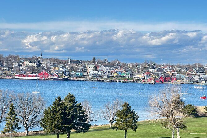 Day Trip to Lunenburg, Mahone Bay and Peggy's Cove from Halifax - Practical Tips for Your Day Trip