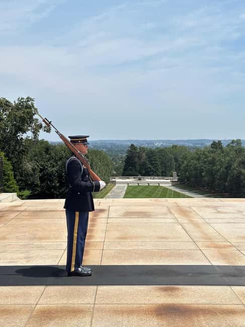 DC: Arlington Cemetery Walking Tour & Changing of the Guard - Key Points