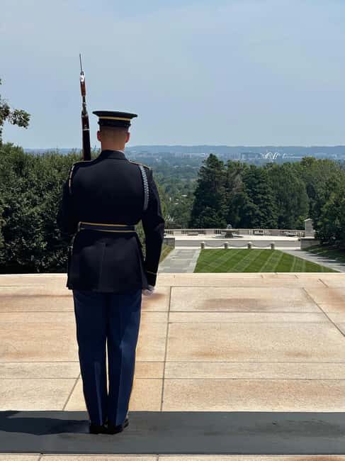 DC: Arlington Cemetery Walking Tour & Changing of the Guard - The Value of the Experience