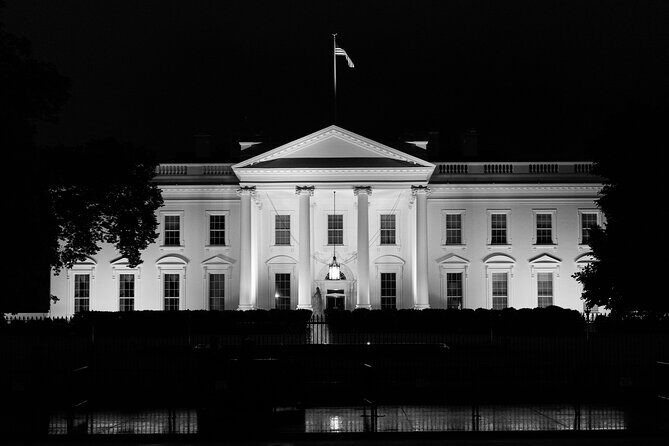 DC Monuments Small Group Guided Night Tour 3 Hours - An In-Depth Look at the Tour Itinerary