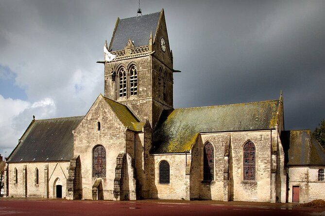 DDay American Beaches and US Airborne Full Day Tour from Bayeux - FAQ