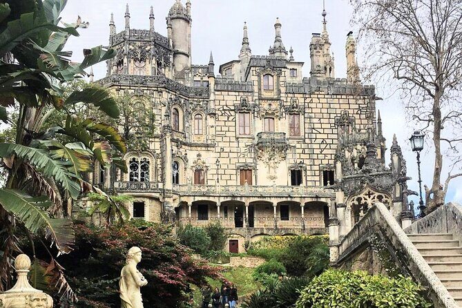 DE Lisbon to Sintra, Jardim DA Pena and Cascais - An In-Depth Look at the Tour Experience