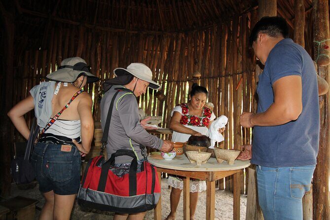 De Valladolid:Rio lagartos+Coloradas+Ek Balam+Cenote(Transporte) - The Itinerary in Detail