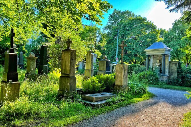Death and Chocolate: Walking Tour of Munich's Old South Cemetery - What Makes This Tour Special?
