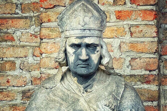 Death and Chocolate: Walking Tour of Munich's Old South Cemetery - The Sum Up