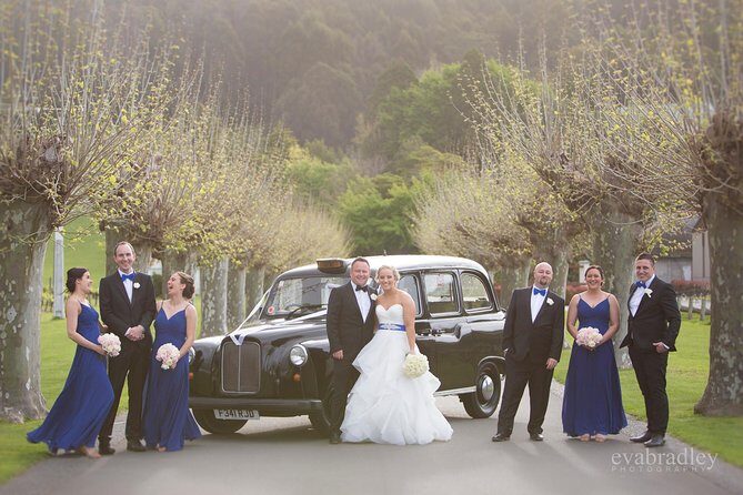 Deco City Black Cab Tours and Shuttles - Key Points