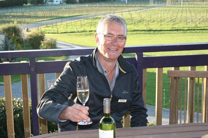 Deco Napier, Te Mata Peak, Garden Walk and Wine Tasting Tour - Practical Tips for Participants