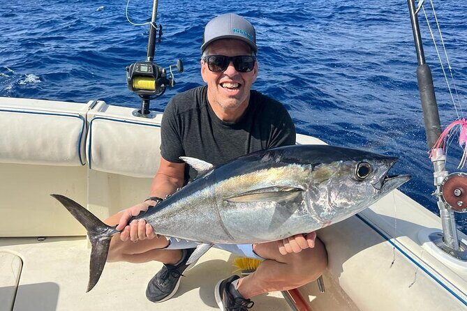 Deep sea fishing charters in Fort Lauderdale aboard 52' Hatteras - FAQs