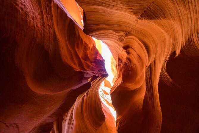 Deer Canyon Adventure through Antelope Canyon - Key Points