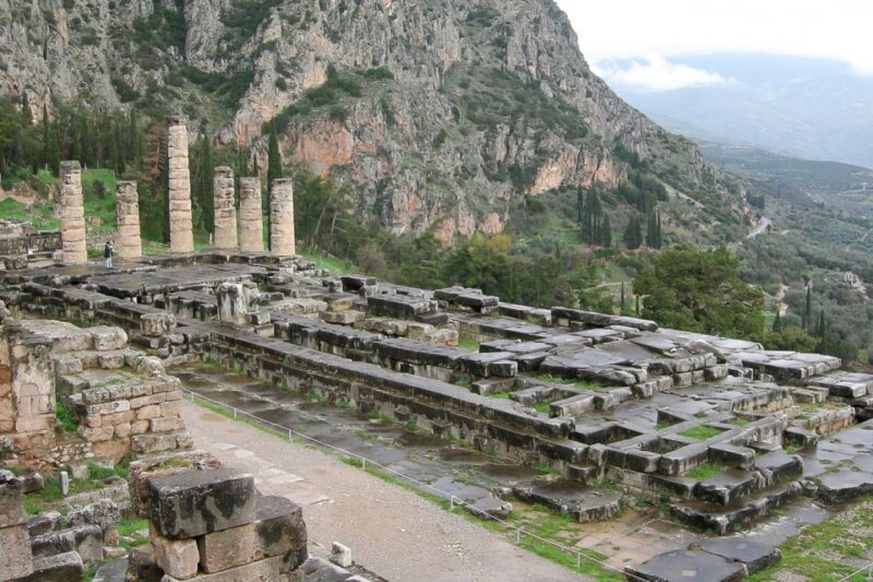 Delphi 2Day Tour with guide,tickets,Overnight & hotel pickup - Why Choose the Delphi 2-Day Tour?