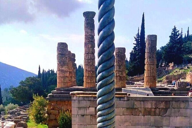 Delphi Arachova & Monast. Hosios Loukas from Athens Private Tour - Exploring Greece’s Cultural Gems: Delphi, Arachova & Hosios Loukas from Athens