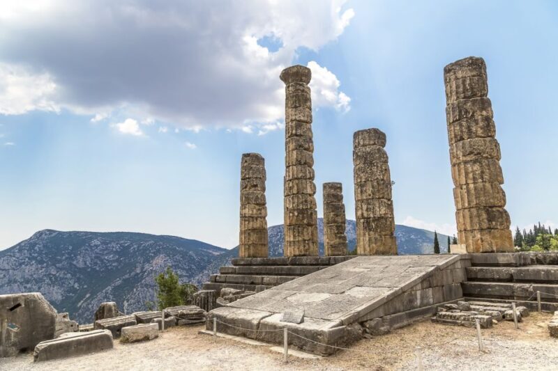 Delphi Guided Walking Tour and Admission Ticket - The Sum Up