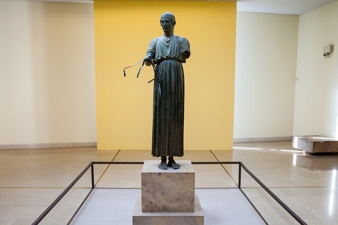 Delphi Private Day Tour from Athens - Who Should Book This Tour?