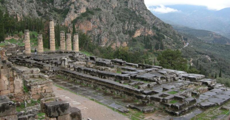 Delphi: Spanish guided one day tour - A Closer Look at the Itinerary