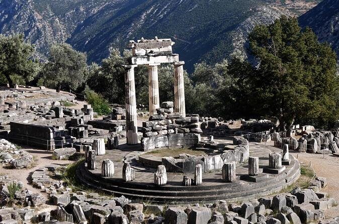 Delphi & Thermopylae Full Day Private Tour from Athens - Key Points