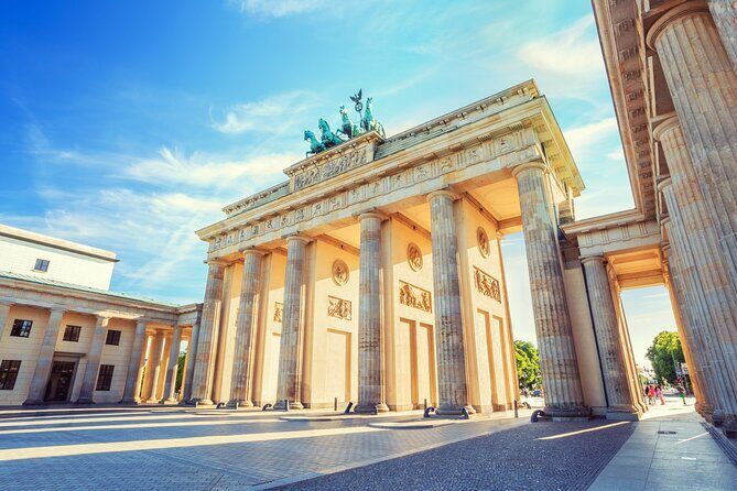 Deluxe Berlin Tour from Warnemunde or Rostock Cruise Port - FAQ