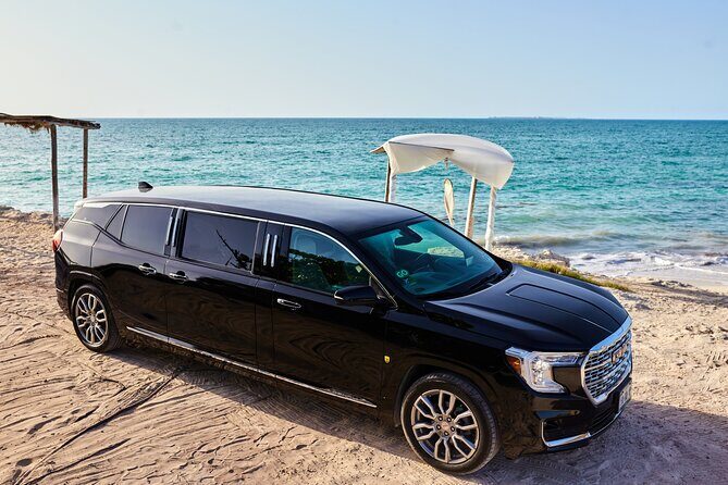Deluxe GMC Limousine from CUN Airport to Cancun Hotel Zone - Why This Transfer Stands Out