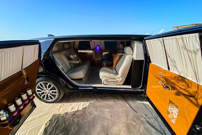 Deluxe GMC Limousine from CUN Airport to Playa Mujeres - The Experience of a Lifetime: Detailed Review of the GMC Limousine Transfer