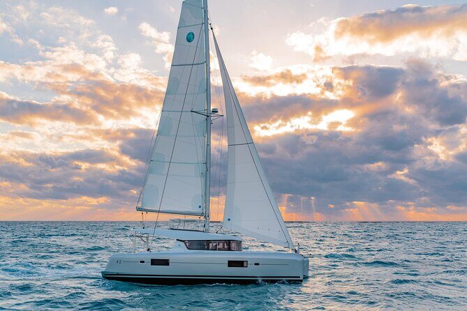 Deluxe Private Boats - 40 ft Catamaran - What’s Included and What to Expect