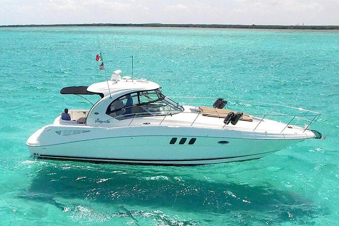 Deluxe Private Boats - 40 ft Sea Ray - Key Points