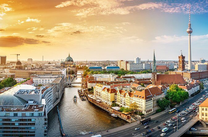 Deluxe Shore Excursion to Berlin from Warnemunde Cruise Port - Frequently Asked Questions