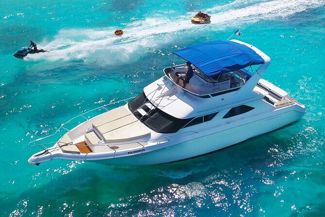 Deluxe Yacht 48FT with FlyBrige Rental in Cancun - Why This Yacht Experience Is Worth Considering